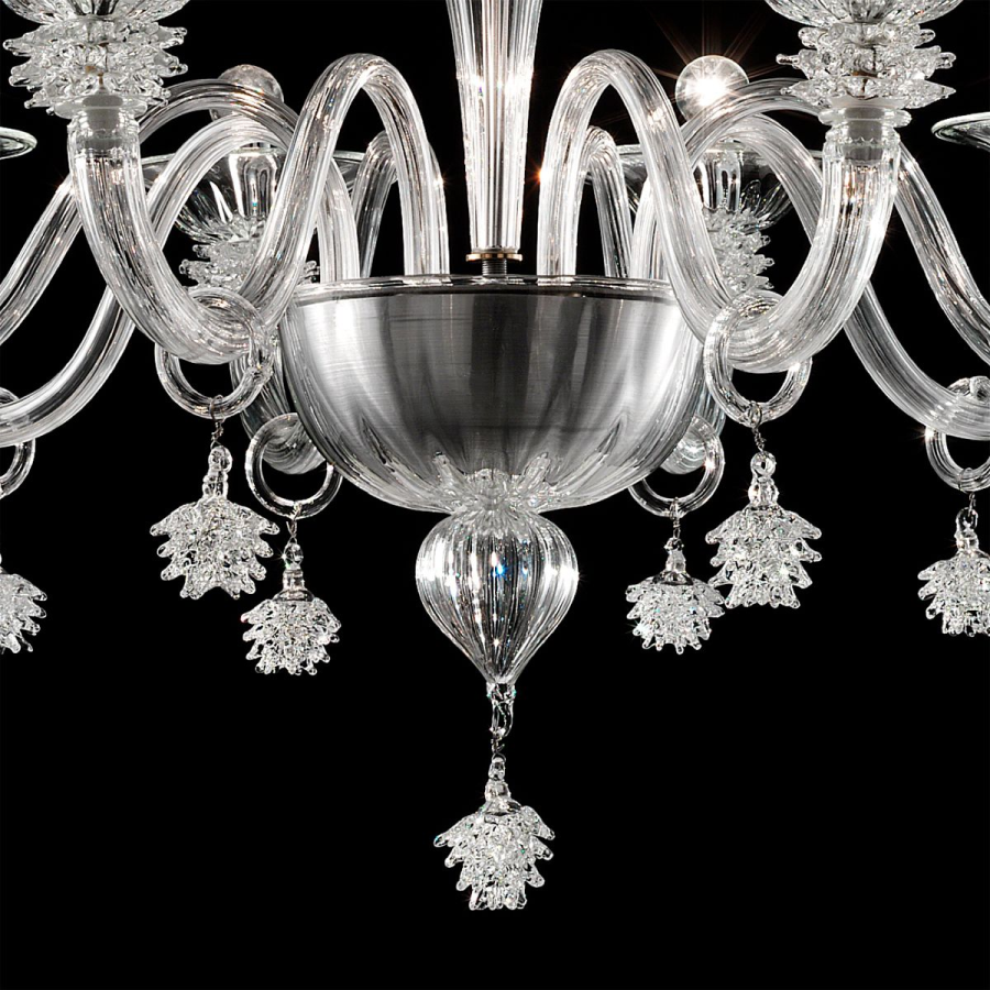 Venice Arte, Master glassmakers creating Murano glass chandeliers